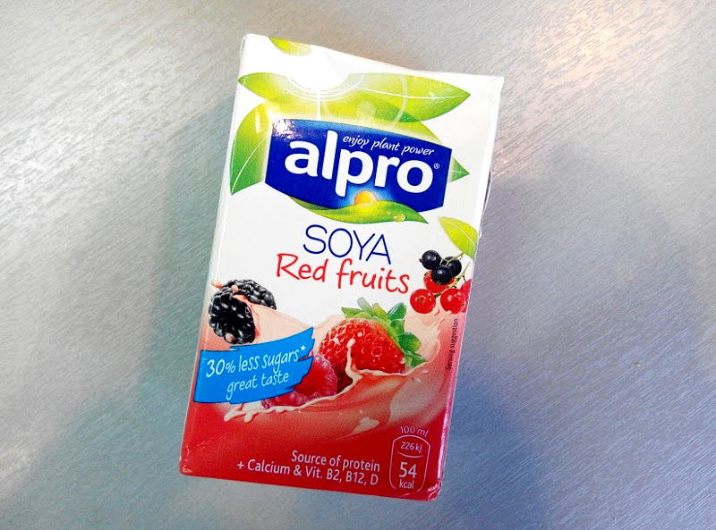 Hromadná recenze rostlinných nápojů - Alpro a Provamel - Valeas Blog